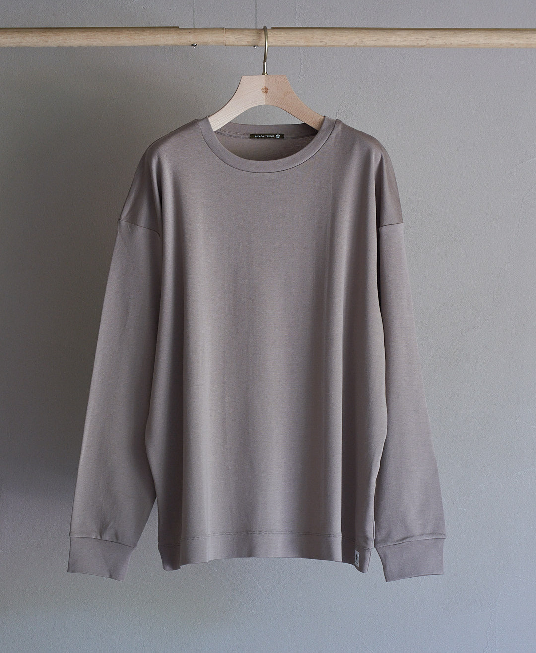 TU-9842/Dry-Pullover – AUXCA. DESIGN ONLINE STORE